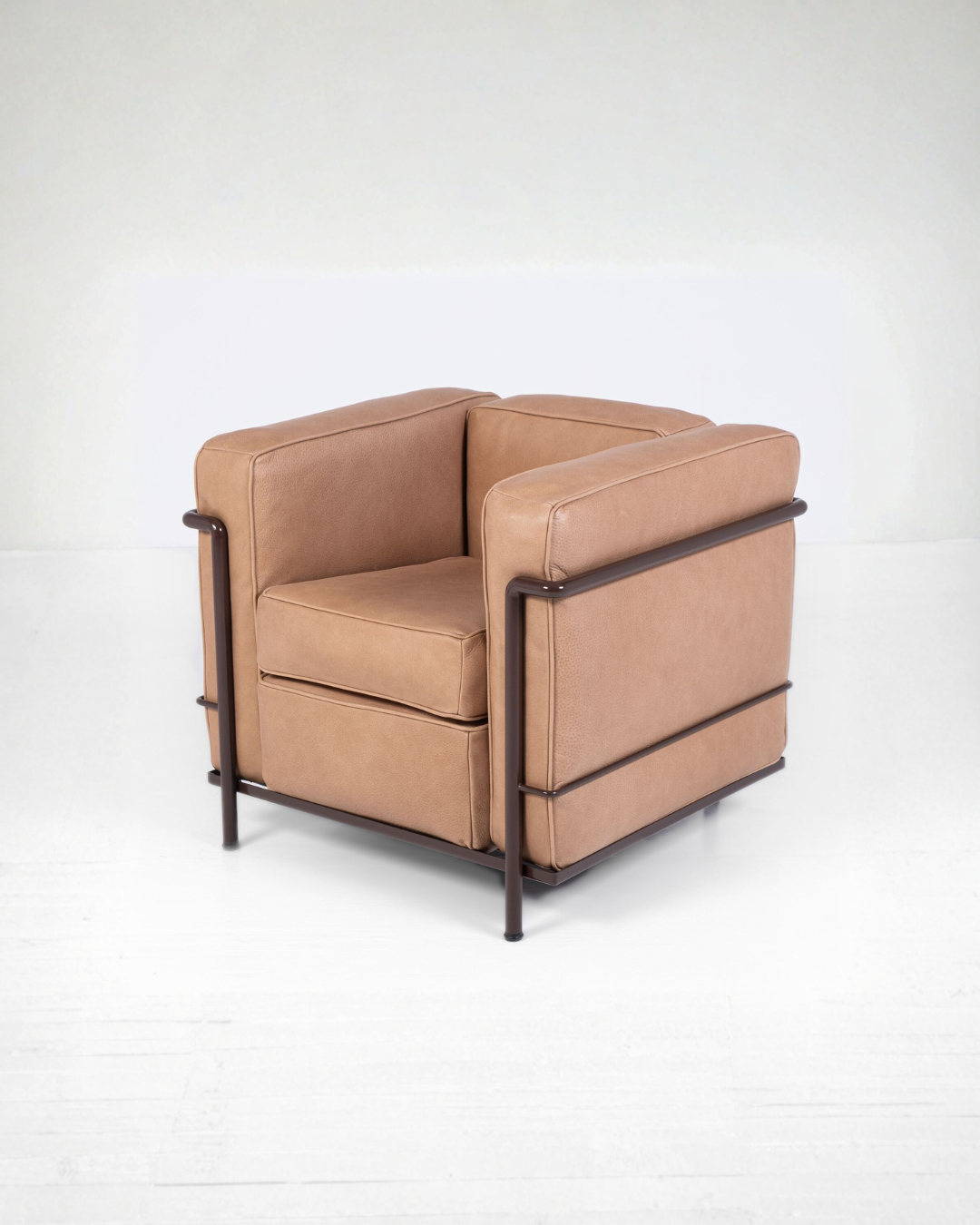 LC2 Armchair Pair – Assembly Vintage Concept Store
